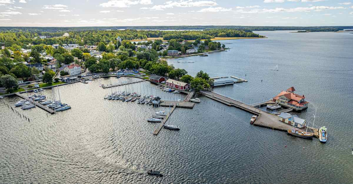 Nästa år ska Raseborg börja rusta upp Stallörsparken och inleda arbetet ...