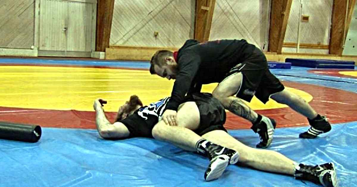 Robert Helenius tränare Johan Lindström: Ett slag kan avgöra allting ...