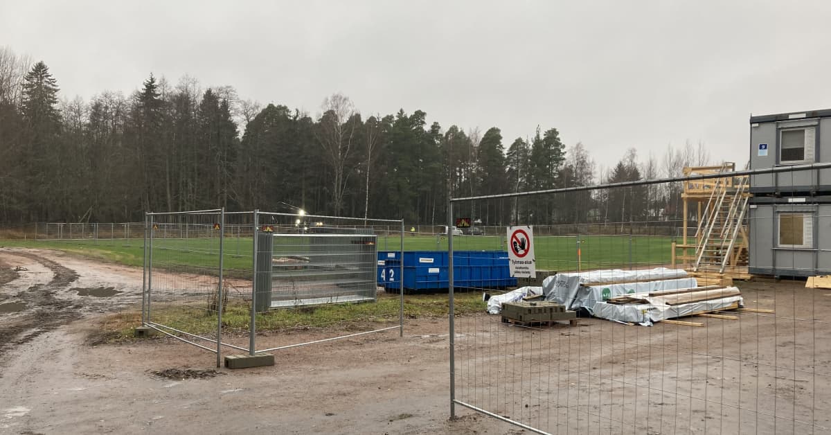 Karhulan alakoulun rakennustyöt alkavat – ensin kaadetaan puut tontilta | Kymenlaakso | Yle