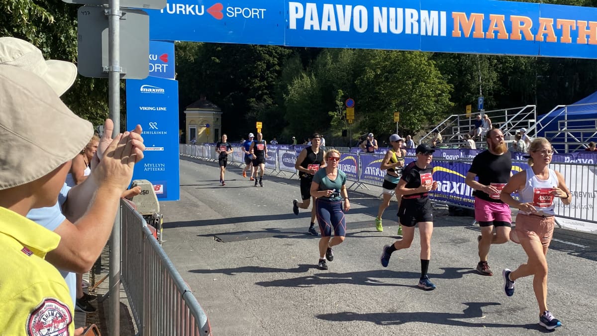 Helle ei estänyt endorfiineja virtaamasta 30-vuotiaan Paavo Nurmi ...