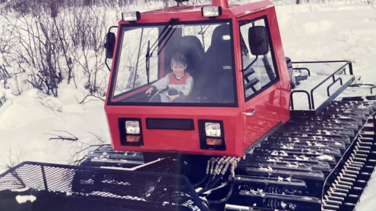 Koulun talonmies Keiteleeltä mullisti keksinnöillään latukoneet – Olavi ...