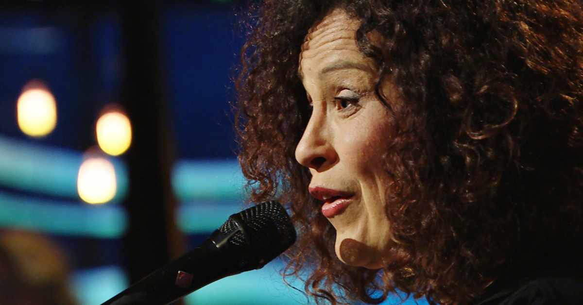 Annika Cleo: Det är underbart att få bygga broar | Kultur | Svenska Yle