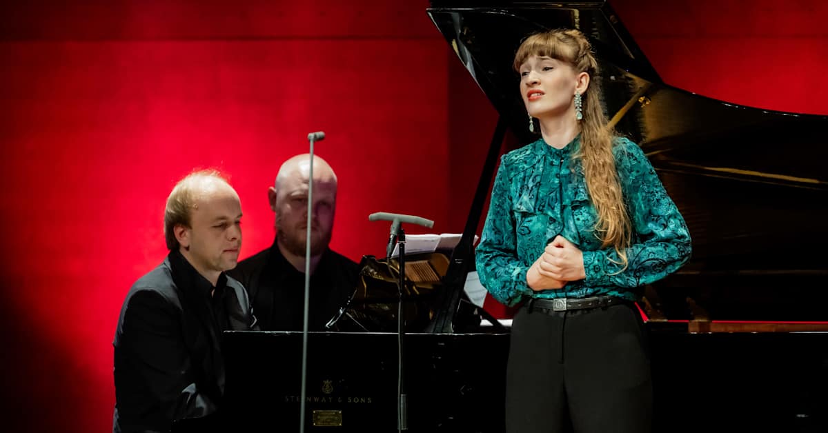 Ranskassa kasvanut virtuoottinen laulaja Elsa Angervo vei ...