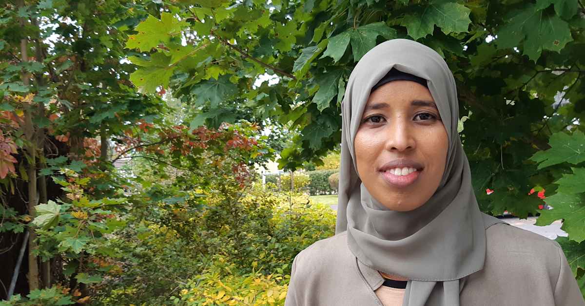 Borgåbon Samira Abdullah vill jobba på dagis - ny utbildning på Axxell ...