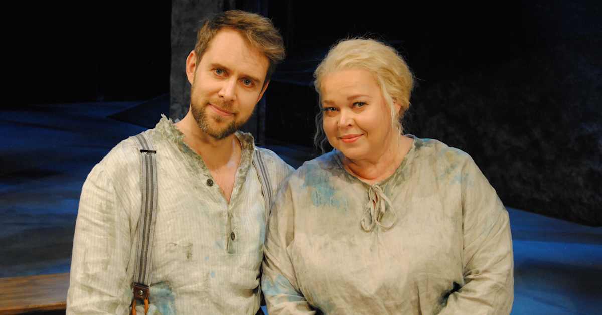 Opera gör comeback på Åbo stadsteaters huvudscen – Det röda strecket ...