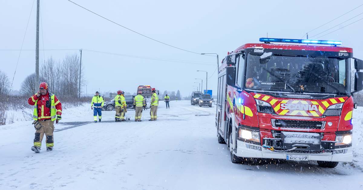 Kaksi lasta menehtyi onnettomuudessa Pohjan valtatiellä Seinäjoella ...