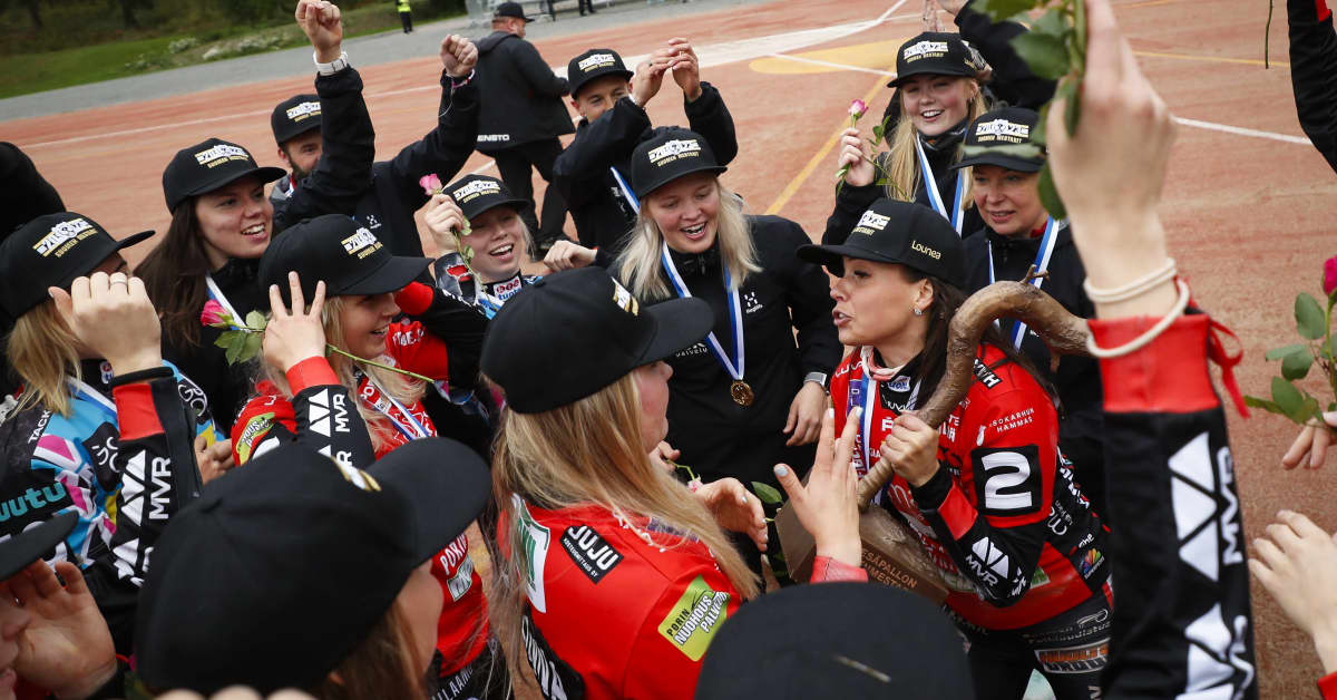 Naisten Superpesiksen uusi kiertopalkinto | Sivu 4 | Supervuoro.com ...