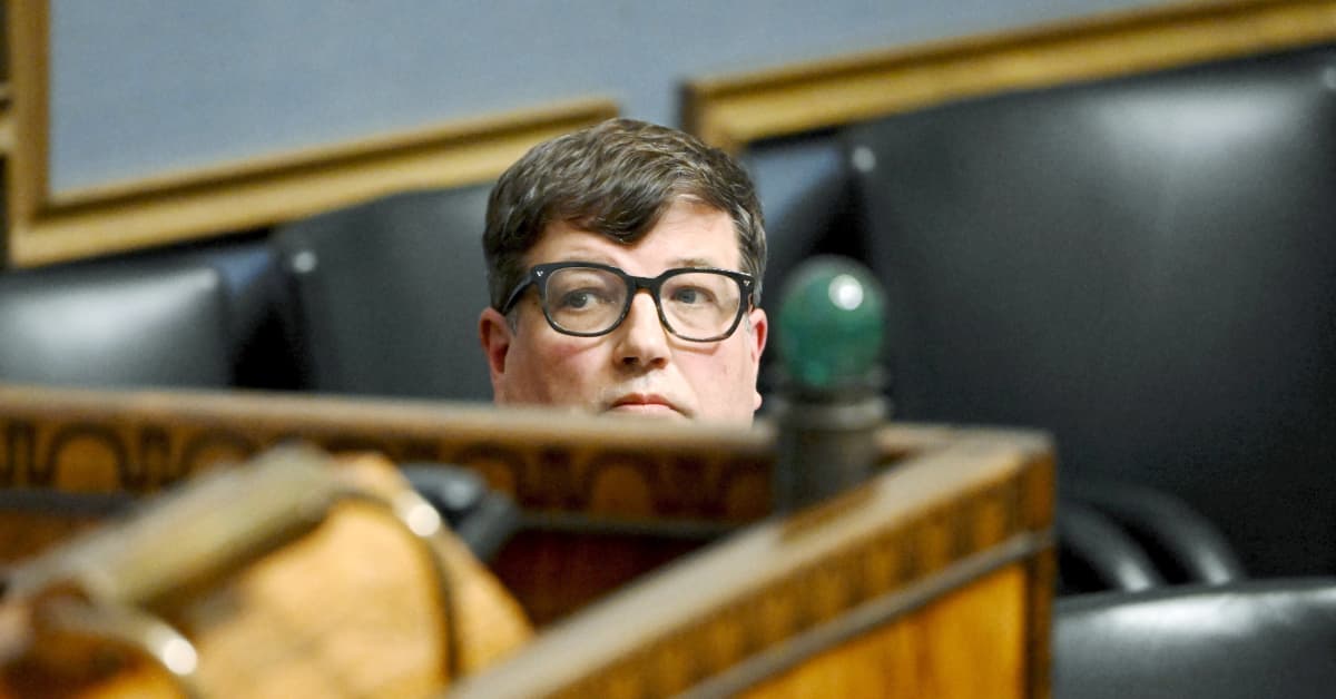 Employment Minister Satonen survives confidence vote | Yle News | Yle