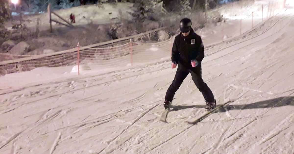 "Barnen ska uppleva att det är roligt" – skidlärare tipsar om hur lära ...