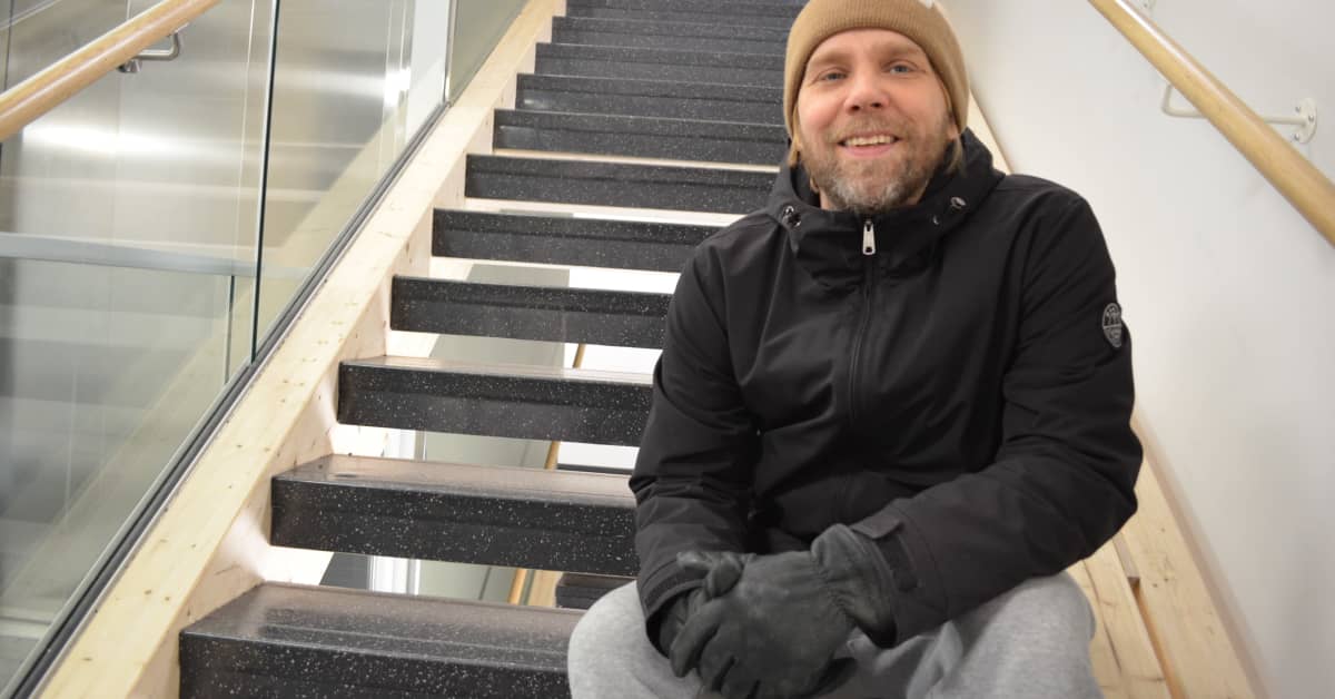 Perttu Paski muutti perheineen puukerrostaloon eikä kaipaa enää betonia ...