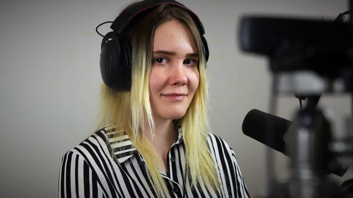 Salaperäinen tubettaja, joka ei paljasta kasvojaan, tienasi viime ...