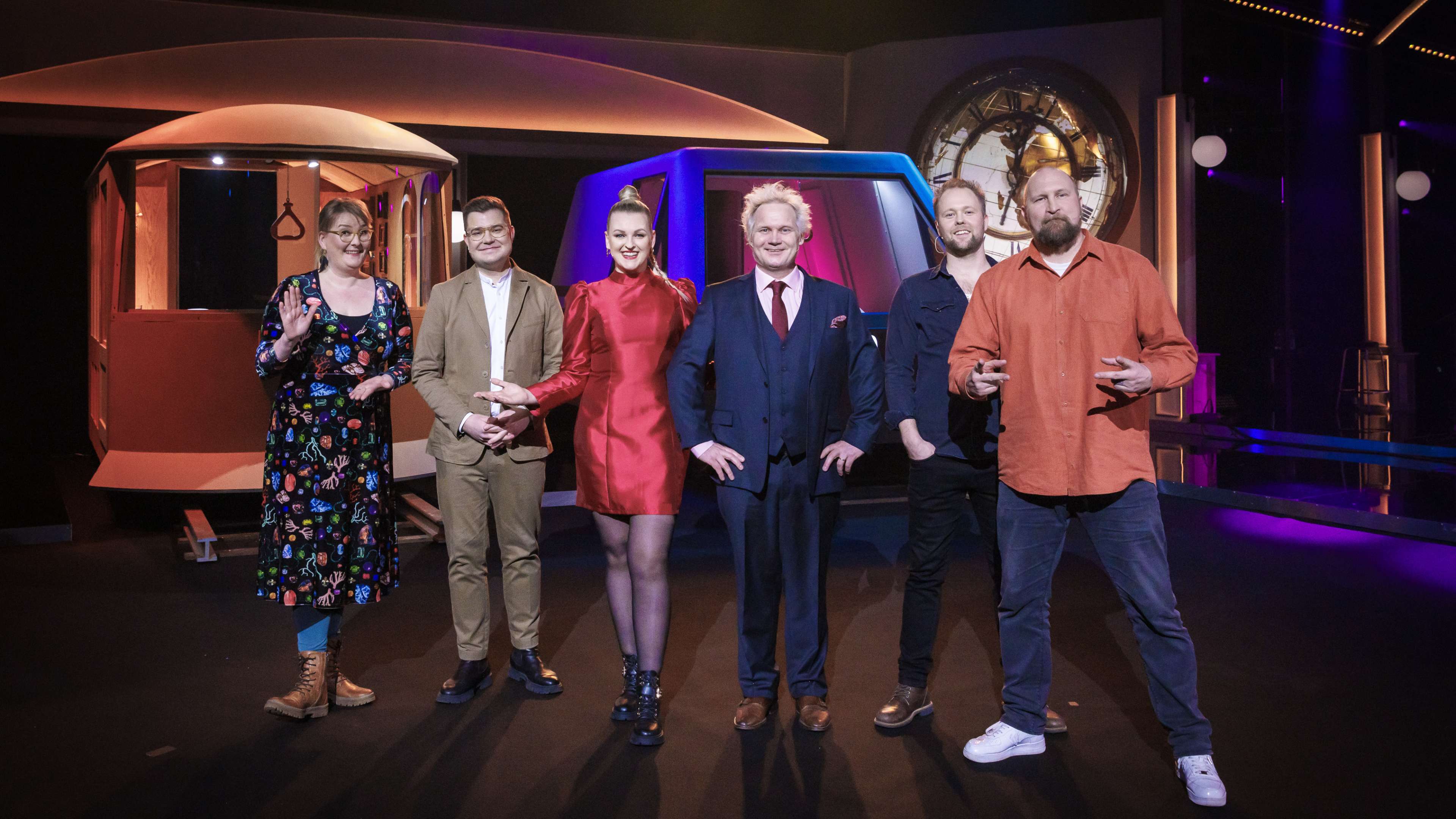 Johanna Pirttilahti ja Tom Lindholm | Suomalaisen viihteen vuorokausi ...