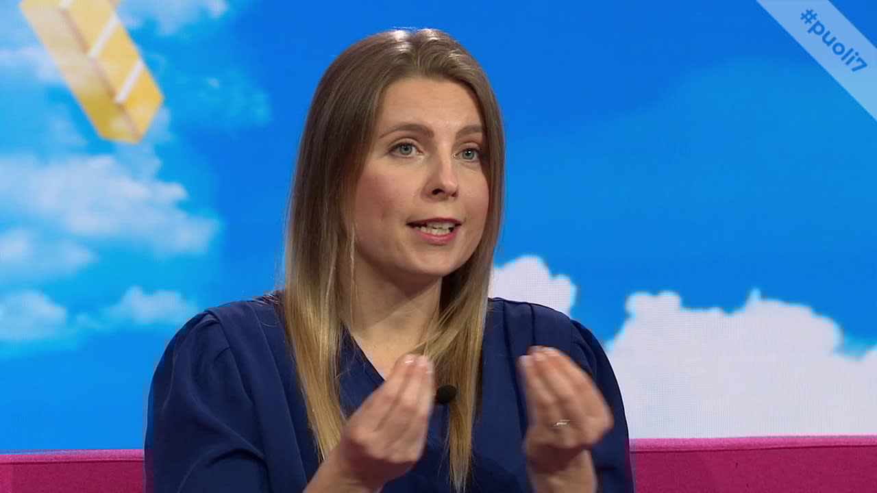 Käytöstavat ja riippuvuus - sometohtori Suvi Uski vastaa kahteen ...