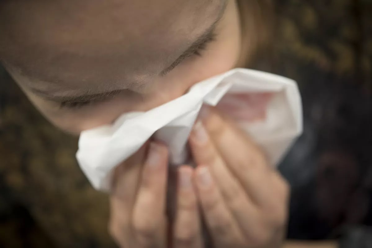 Imeskeltävä sinkkitabletti on hittituote flunssaa vastaan | Yle ...