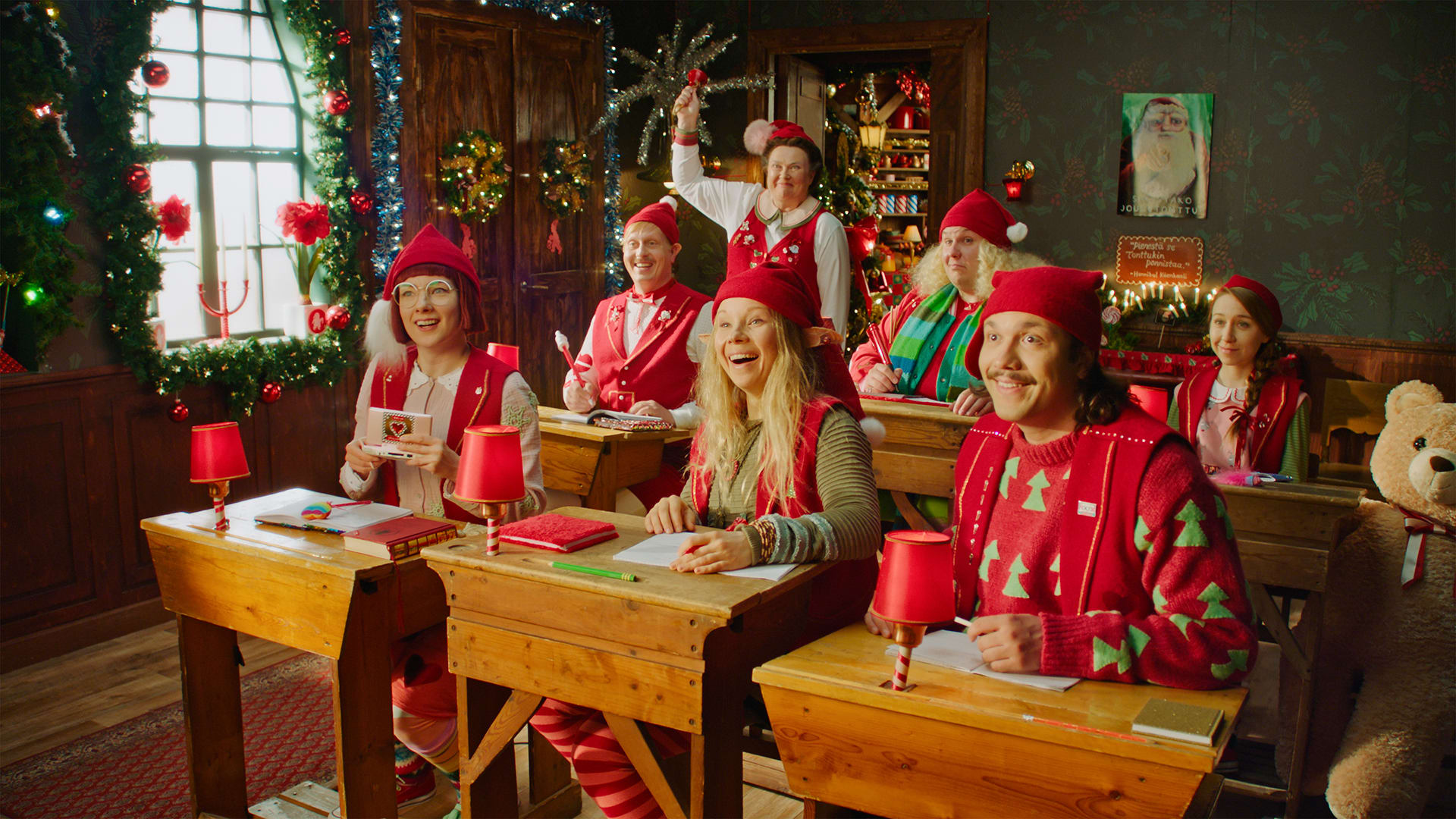 Joulukalenteri: Tonttuakatemia | Yle Areena