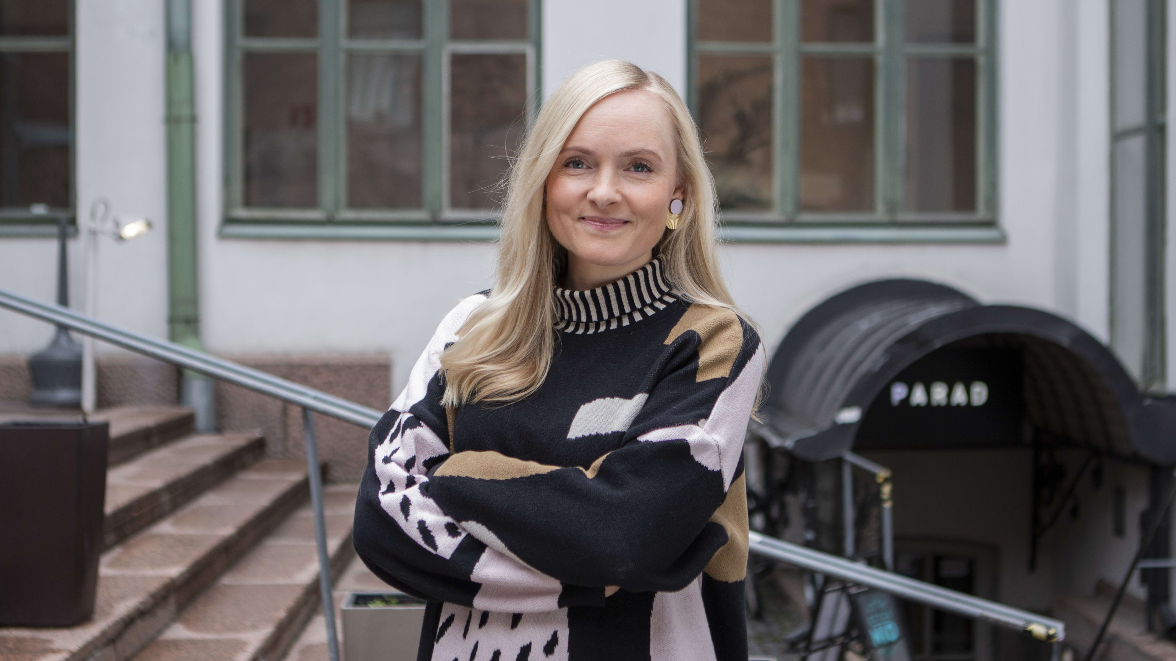 Ministeri Maria Ohisalo nauttii yksinäisyydestä | Efter Nio | Yle Areena