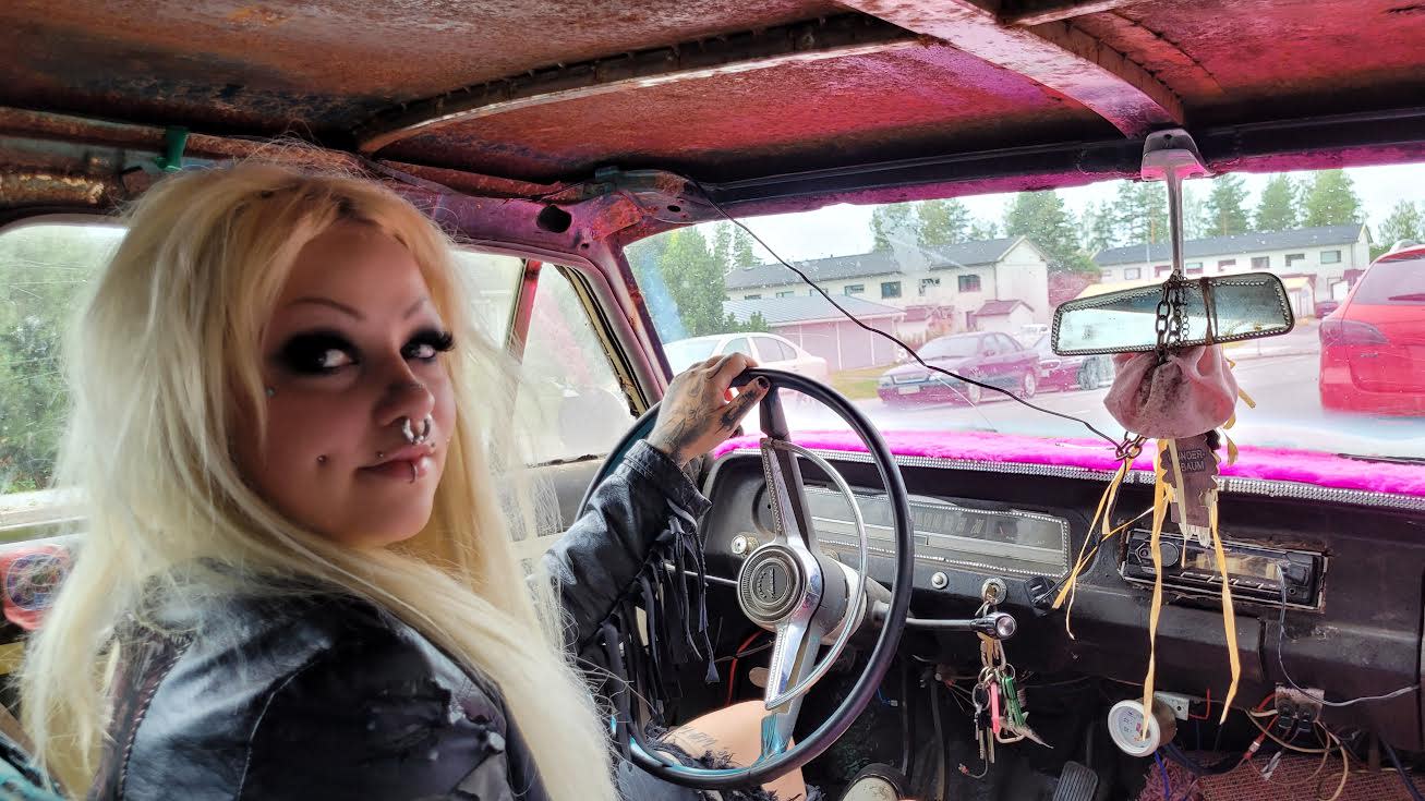 Villisti vapaa Pilsnerraggarna-sarja esittelee suomenruotsalaista ...