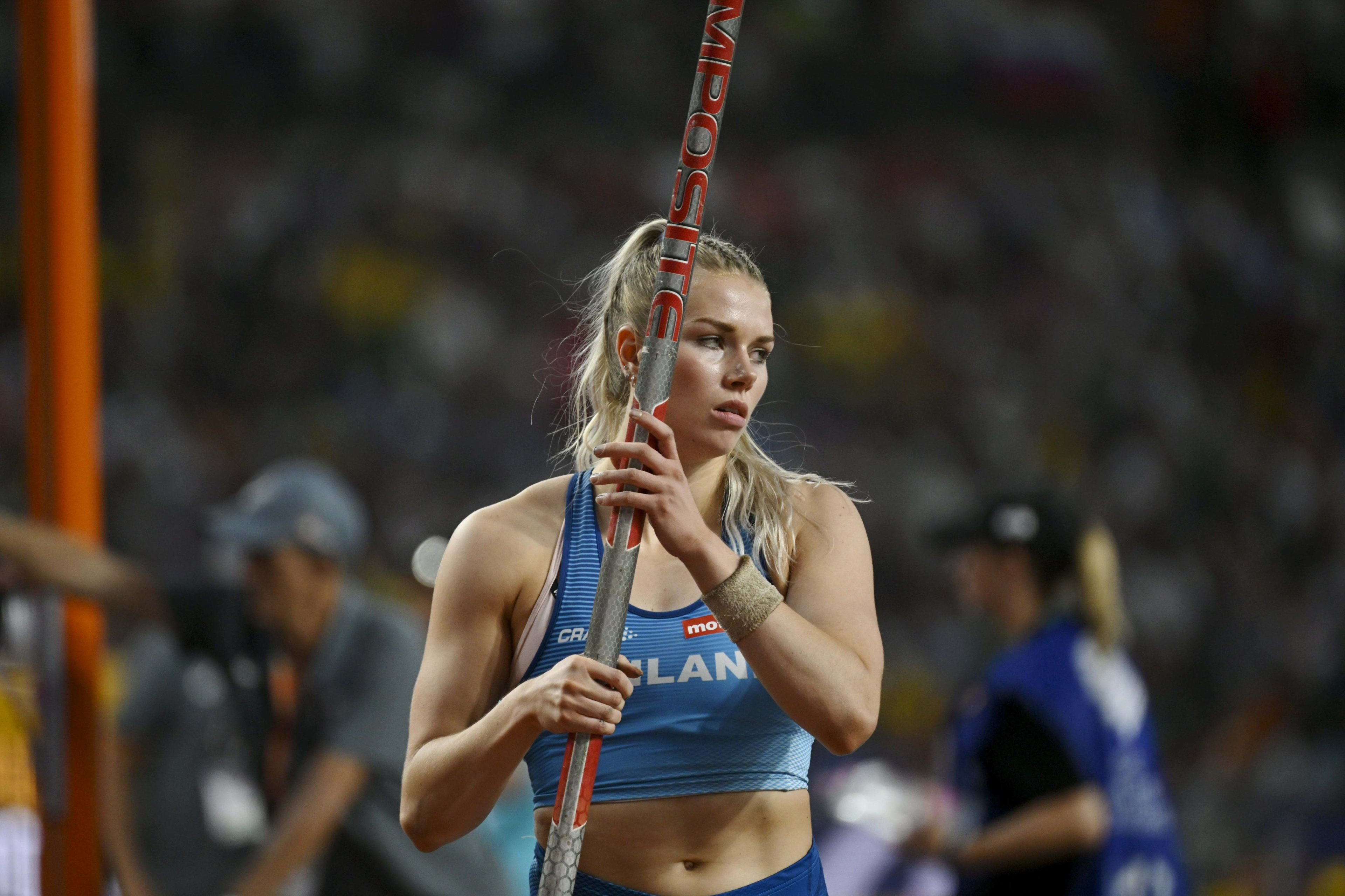 Elina Lampela pudottaa 460 | Yleisurheilun MM | Yle Areena