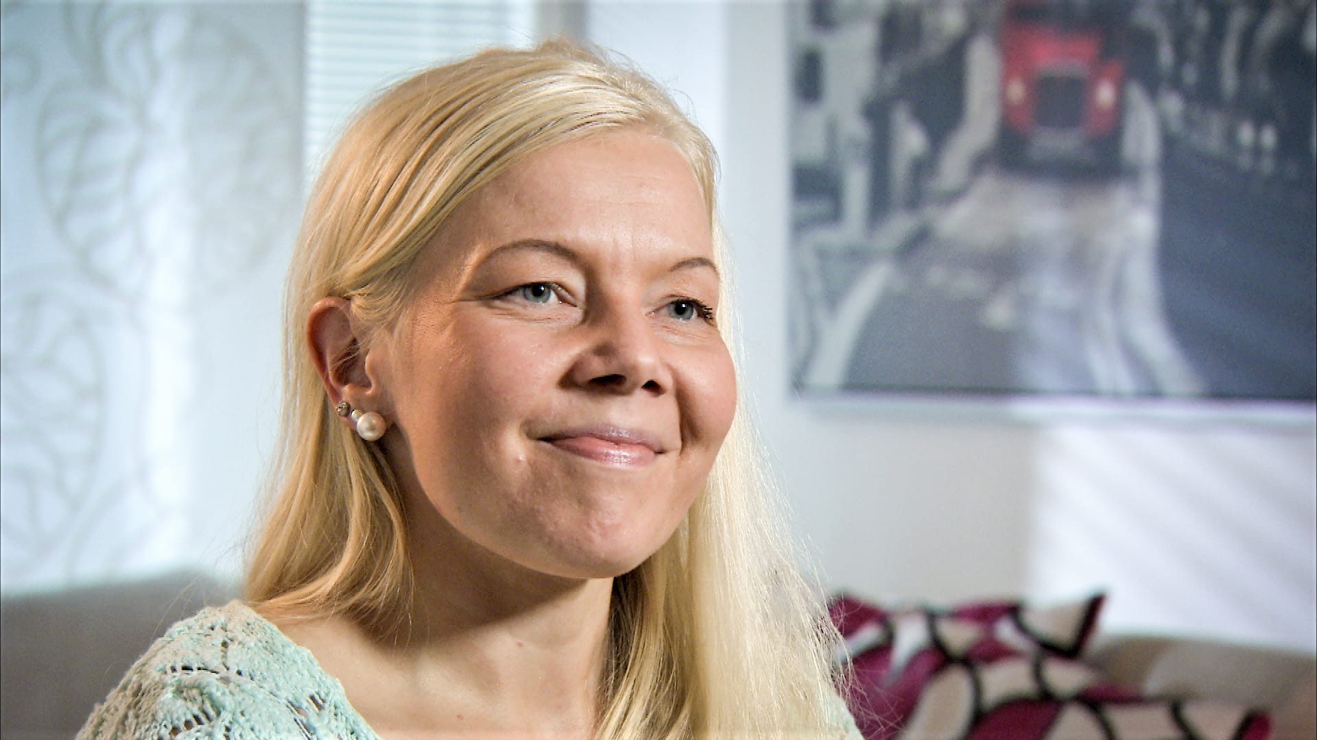 Minna - lestadiolaisuudesta eronnut | Tuhkimotarinoita | Yle Areena