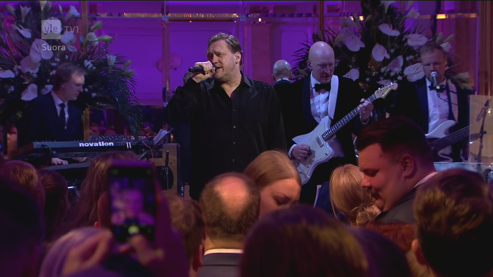 Samuli Edelmann: Painavat kengät | Linnan juhlat 2023 | Yle Areena