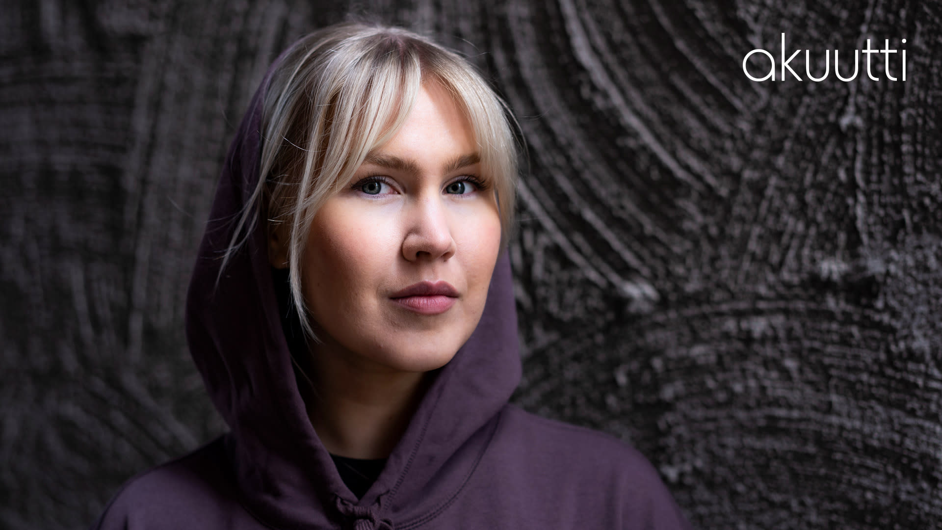 Suomalainen Auri Kananen on “maailman paras siivooja”, jonka videoilla on yli 2 miljoonaa ...