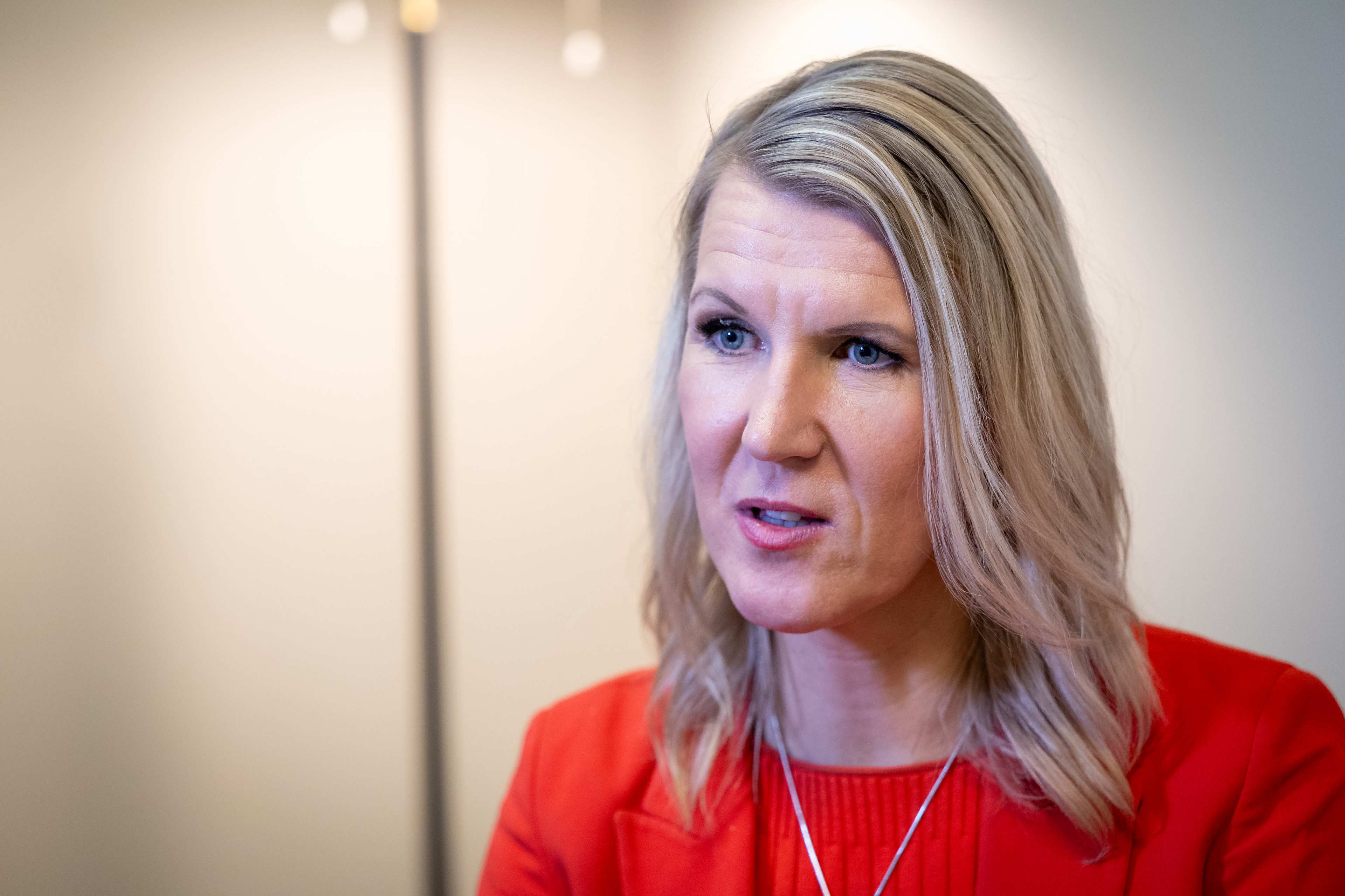 Sari Multala kommentoi tietoja ilmastopaneelin lakkauttamisesta ...