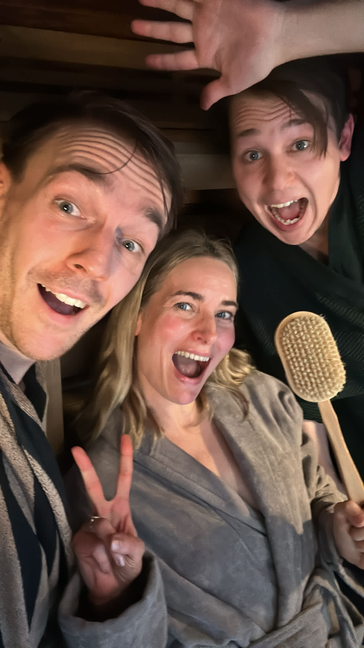 Vi badar bastu med KAJ | Yle Nyheter | Yle Arenan