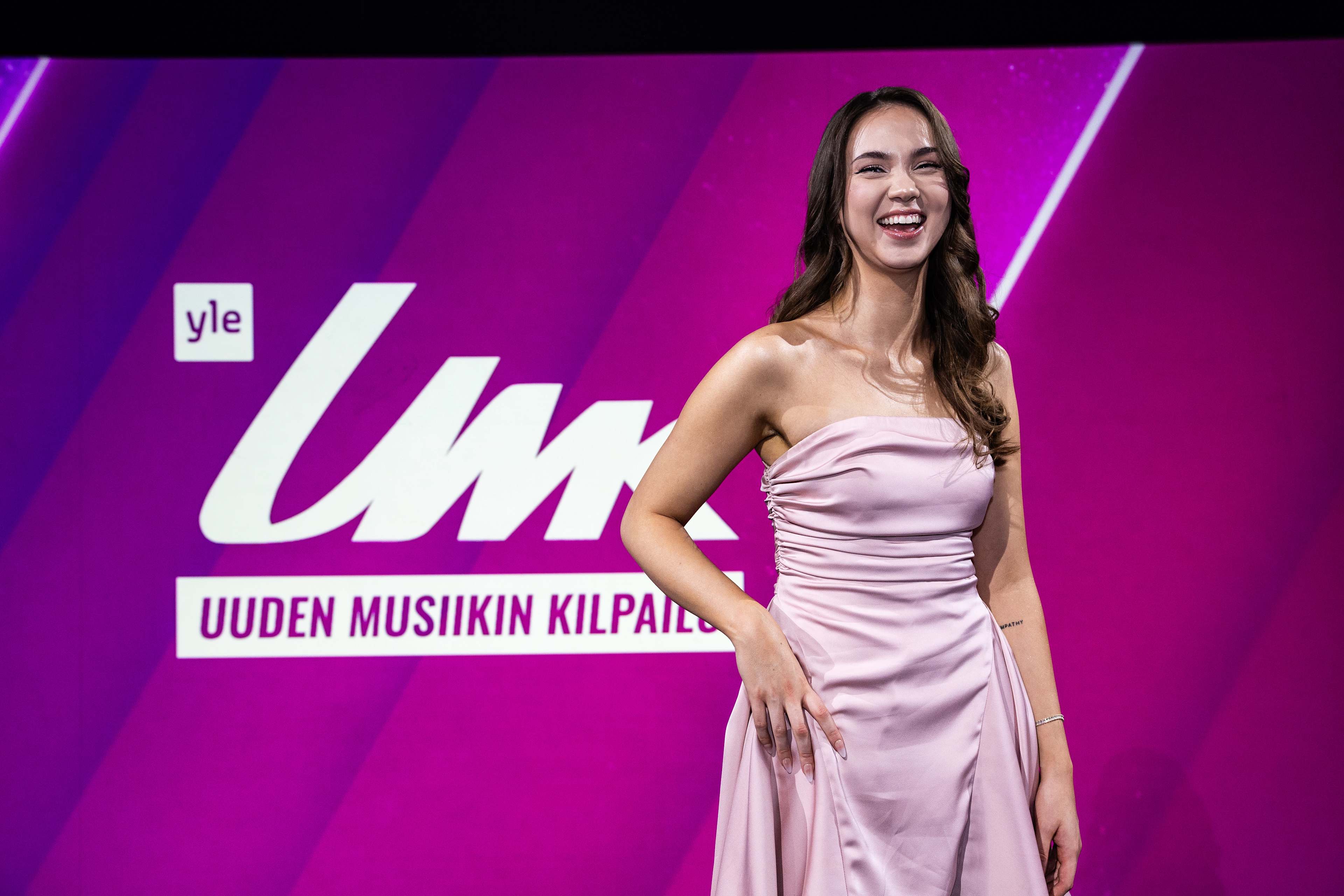 Neljäs paljastus on uusi tähti Sinikka Monte | UMK26 | Yle Arenan