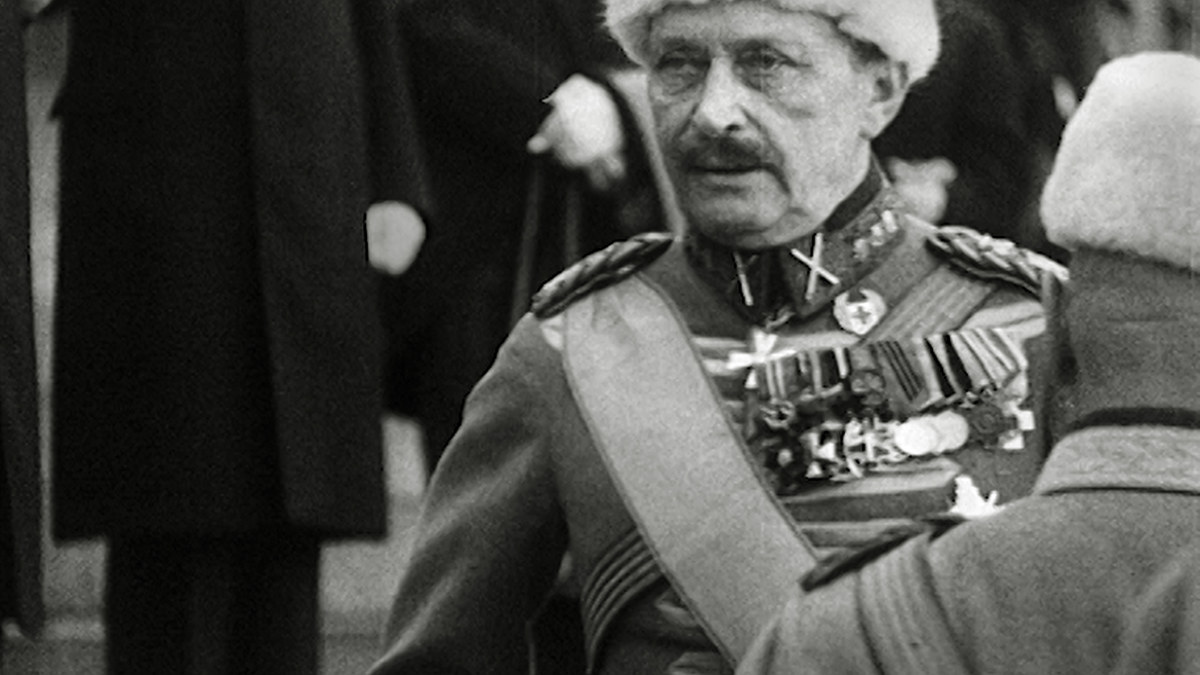 Mannerheim 3/5 | Mannerheimit | Dox@net | yle.fi
