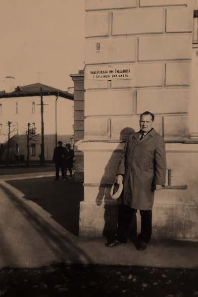 Vallankumousjohtaja Edvard Gylling oli pianistilupaus Kristoffer ...