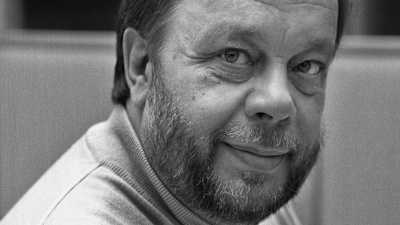 Valoisa hetki synkässä tarinassa – Soiva joulukalenteri – Klassinen ...