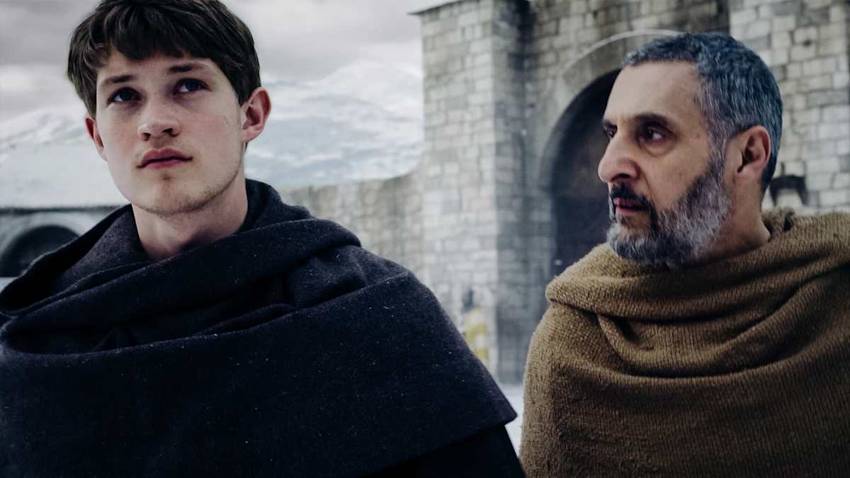 Ruusun nimi – menestysromaaniin pohjautuva draamasarja murhamysteeristä ...