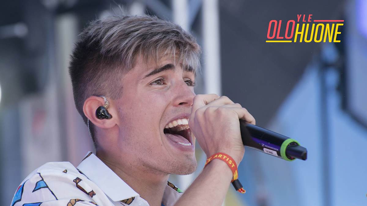 Bohemian Rhapsodyn esittäminen Yle Olohuoneen suorassa lähetyksessä ...