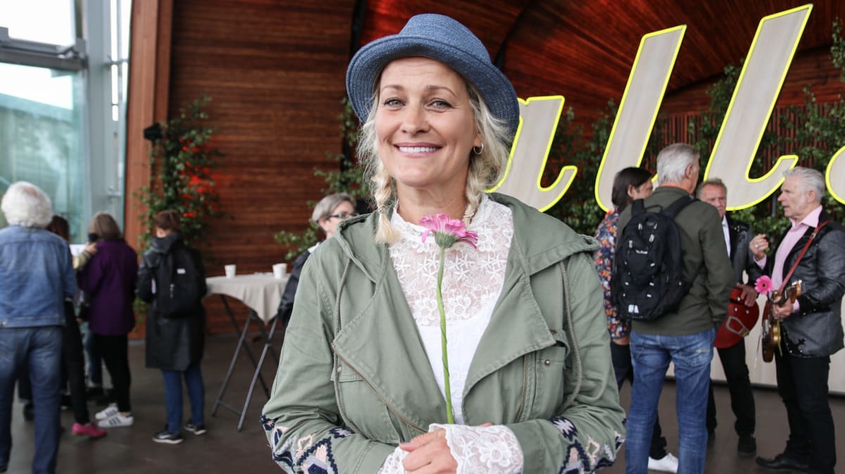 Tina Ahlin jätti sydämensä Suomen saaristoon – Yle TV1 – yle.fi