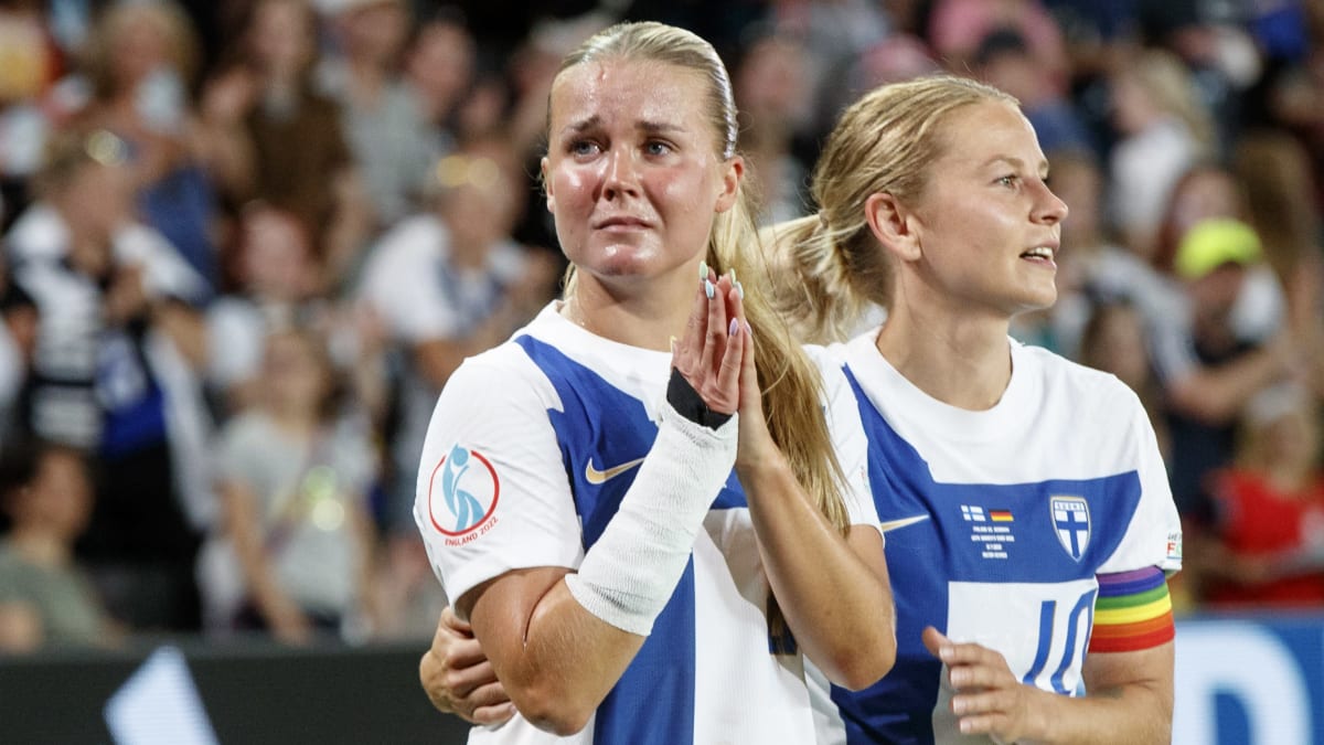 Landslagets anfallare Amanda Rantanen byter klubb – klar för svenskt ...