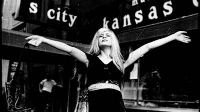 Lillian Roxon, rockin äiti – Yle Teema – yle.fi