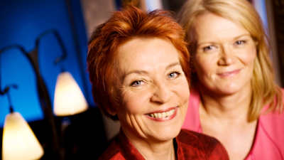 Toimittaja Anne Flinkkilä: Ihmisen tarina koskettaa aina – Yle TV1 – yle.fi