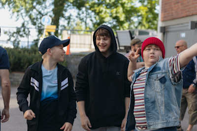 Lukivaikeudesta oma voimavara myös näyttelemiseen – Lapset – yle.fi