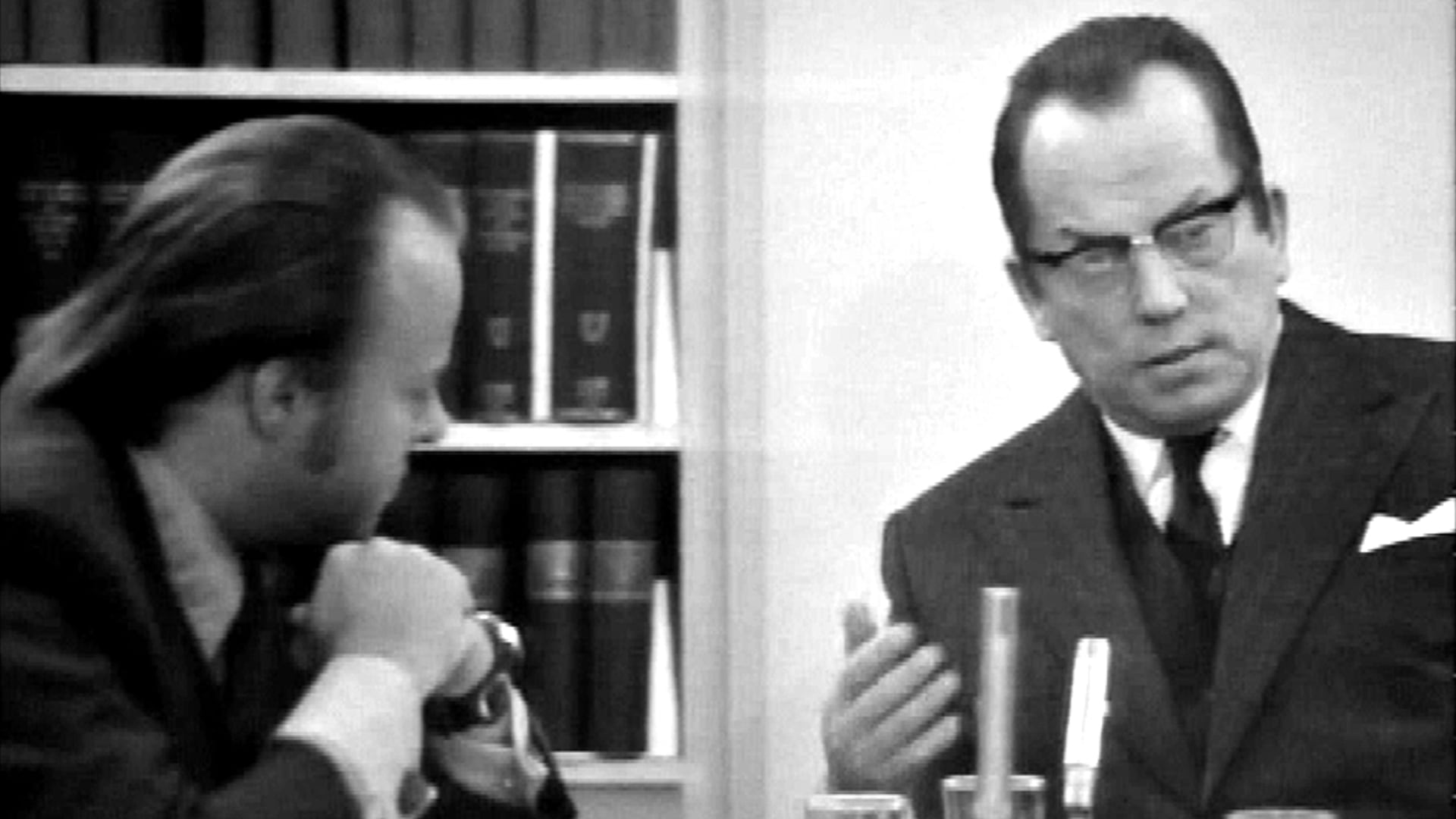 Ahti Karjalainen toimittajien tentattavana | Yle Areena