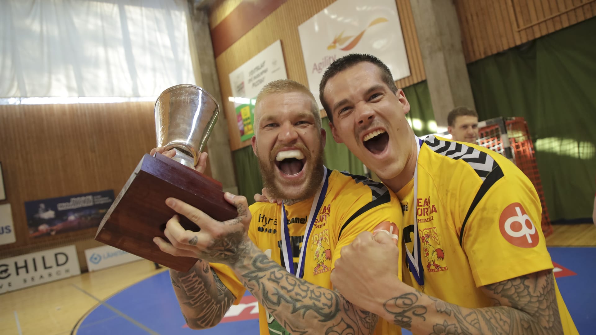 Nico Rönnberg gjorde snygga och fula saker under sitt sena inhopp i den ...