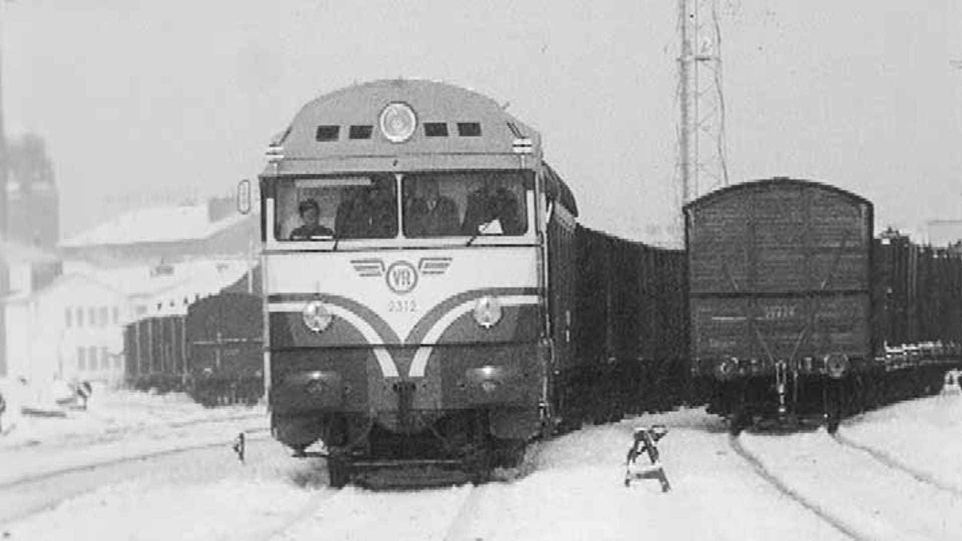 Uuden Dr 13 -veturin esittely (mykkä) | Yle Areena