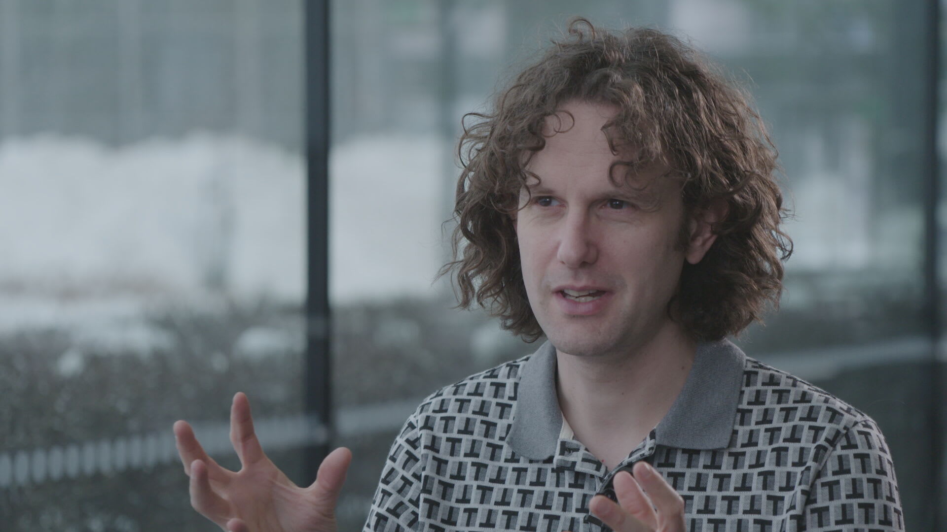 Haastattelussa Nicholas Collon | RSO:n taiteilijahaastattelut | Yle Areena