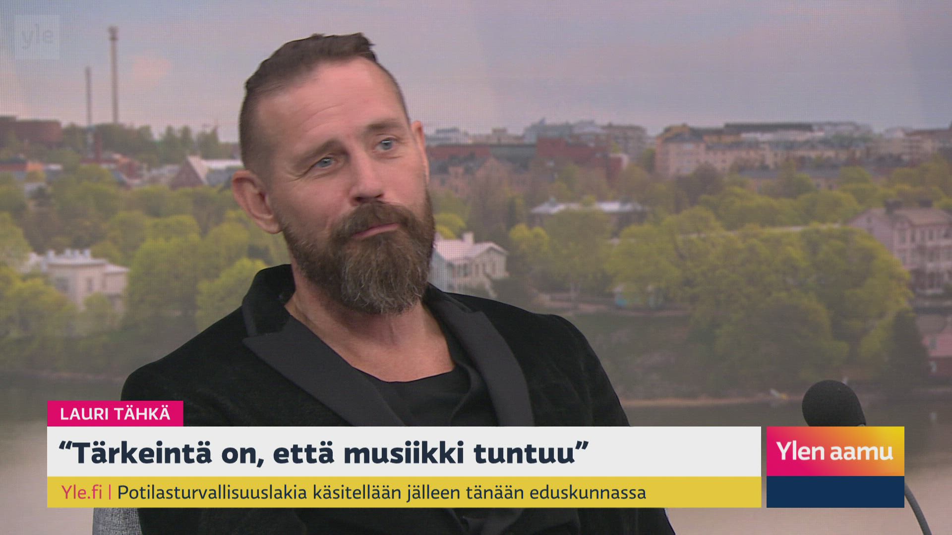 Lauri Tähkä ja Kaikella on tarkoitus | Ylen aamu | Yle Areena