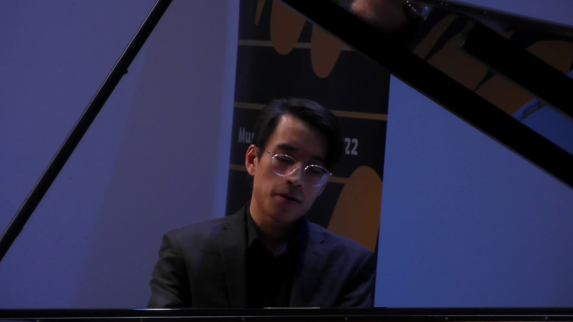 Jonathan Mak: Nadia Boulangerin Vers la vie nouvelle | Maj Lind ...