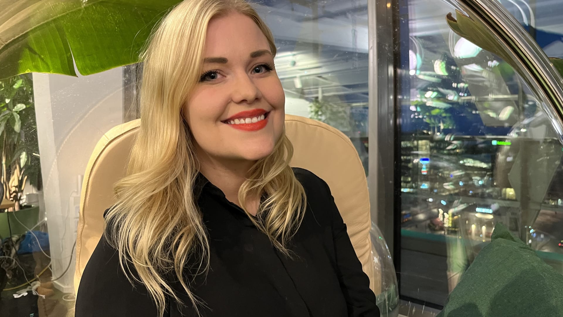 Pelikasvattaja Laura "lapa" Kyntäjä murtaa ennakkoluuloja | Yle ...