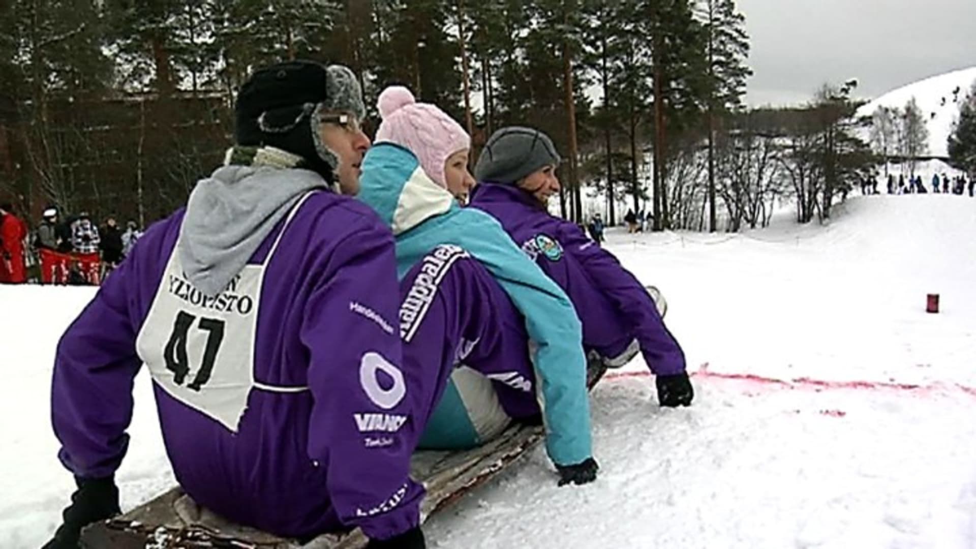Laskiainen riehaannutti teekkarit Oulussa | Yle Areena