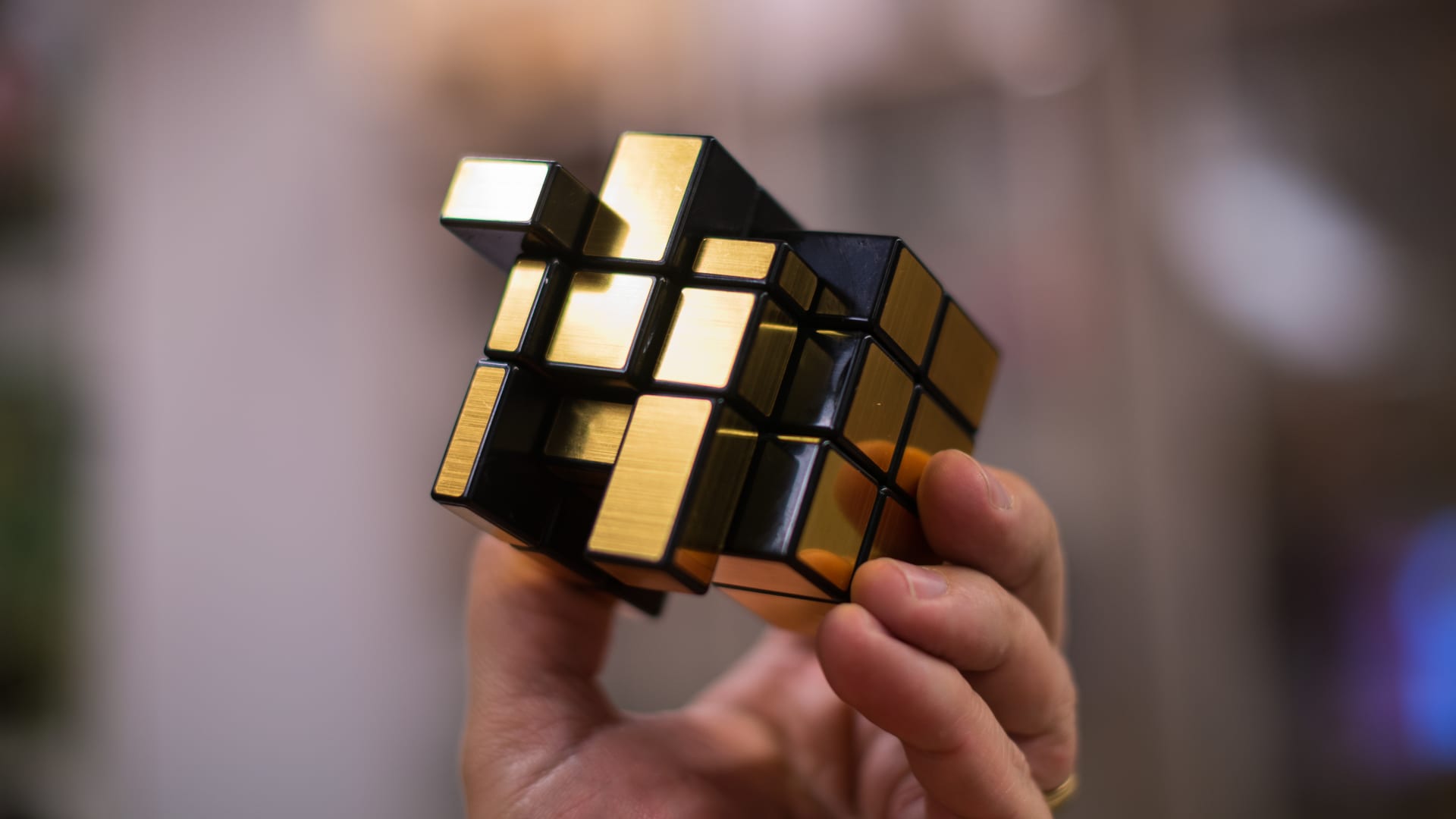 Rubikin kuutio sekunnissa | Uutisvideot 2022 | Yle Areena