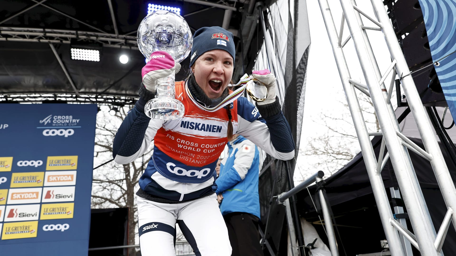 Katso, kuinka Kerttu Niskanen sai kristallipallon Lahdessa | Talvilajien parhaat | Yle Areena