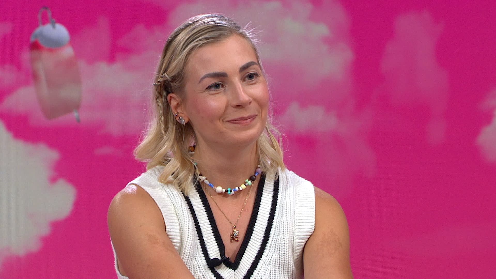 Karoliina Tuominen | Puoli seitsemän | Yle Areena