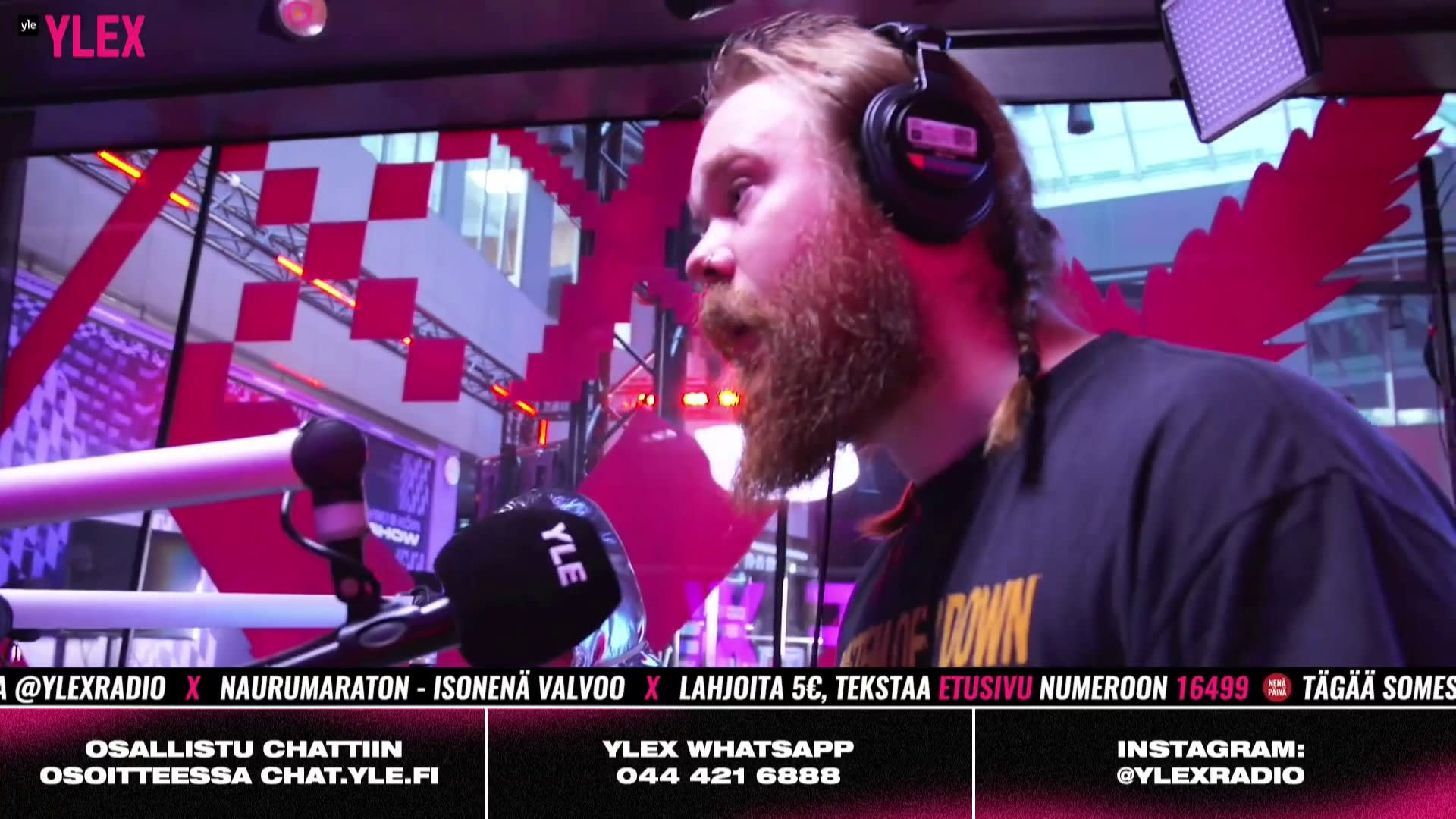 Kanttori Kylä-Liuhala tulkitsee suruvirren mursulle / YleX Naurumaraton ...